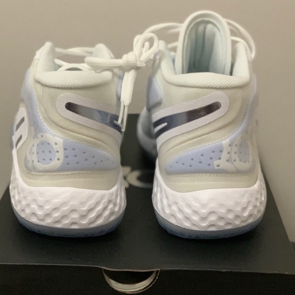 Nike | Shoes | Nike Kd Trey 5 Viii Ep White Royal Tint 1m | Poshmark